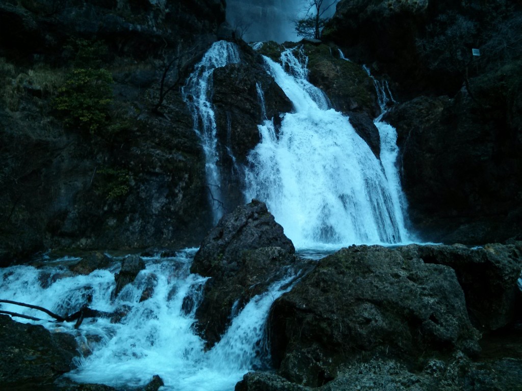 El nacimiento del río Mundo: un espectáculo de la naturaleza | 21 Wonders